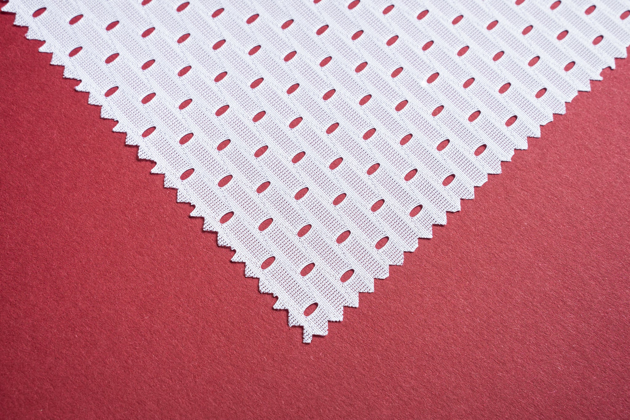 Textile Flag Beach 1100 |GM Media - large format print media solutions